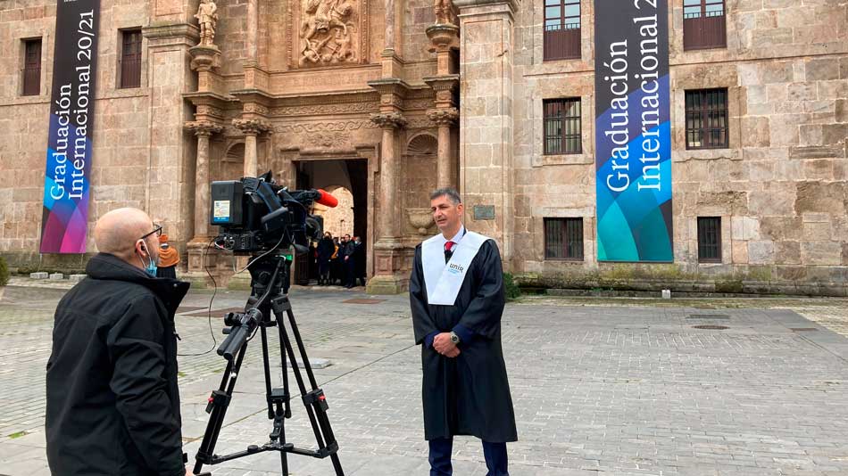 Vuelve a ver la Ceremonia de Graduación online | UNIR