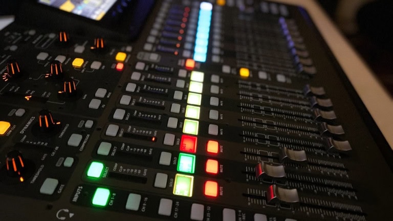 ¿Qué es la postproducción audiovisual y en qué consiste? | UNIR