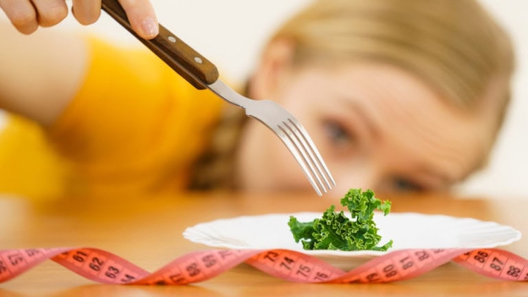 ¿Qué son los TCA o trastornos alimenticios y qué tipos hay? | UNIR